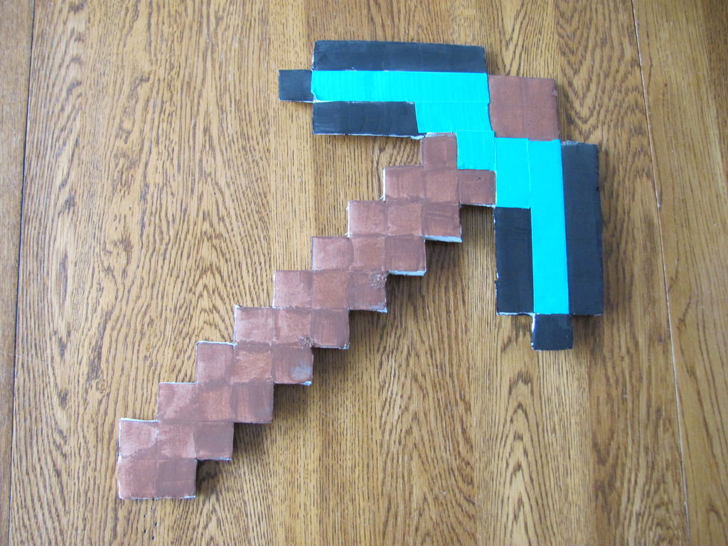 Minecraft Pickaxe Drawing at PaintingValley.com | Explore collection of ...